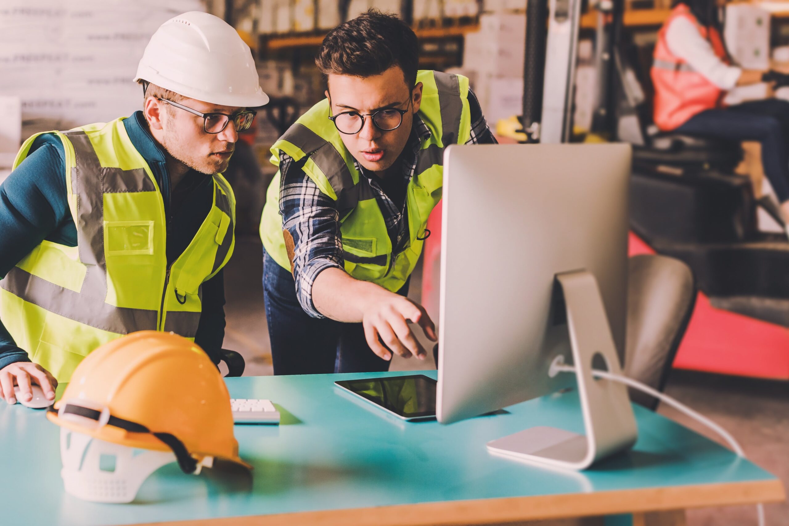 TLI30319 Certificate III in Supply Chain Operations | Precision Training